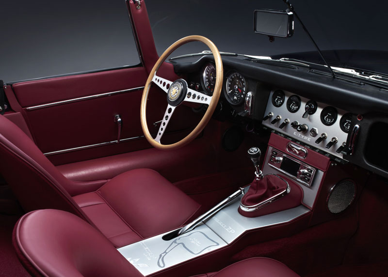 Jaguar Classic Pays Tribute to E-Type's First Racing Victories with E ...